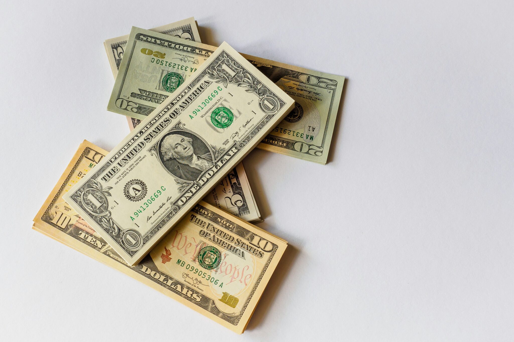 LSAT prep course prices | From budget options to premium tutoring